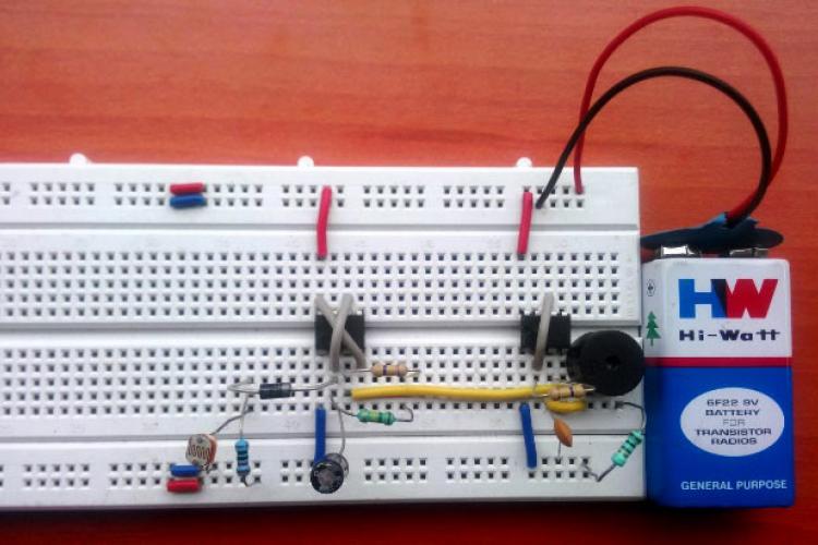 Ding Dong Sound Generator Door Bell Circuit Diagram using 555 Timer