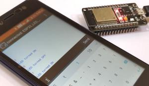 Internet Clock using ESP32 and OLED Display